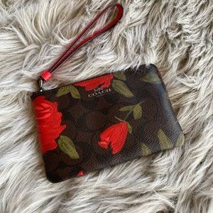 Coach | Bags | Nwt Coach Signature Roses Floral Corner Zip Wristl ...